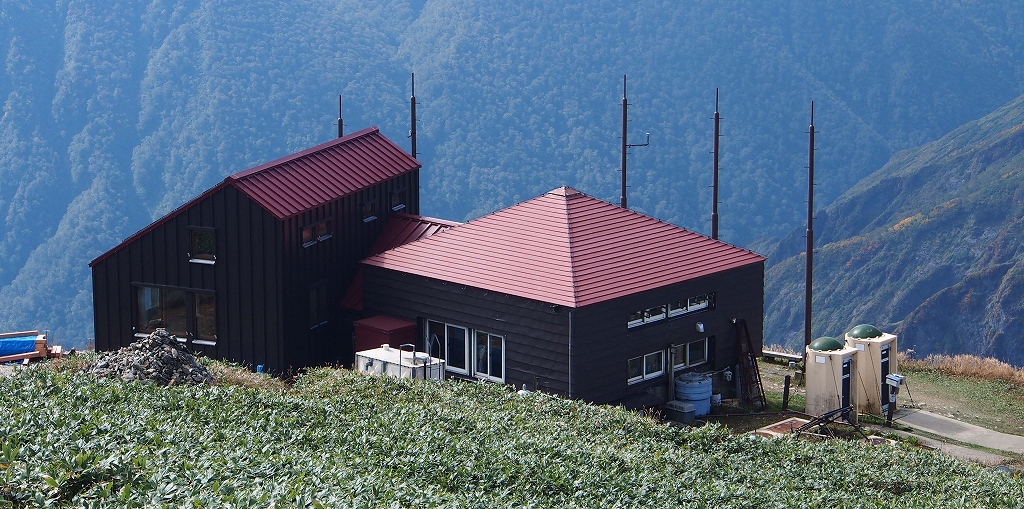 谷川岳肩の小屋 谷川岳の山小屋 登山初心者の日本百名山ガイド 6194